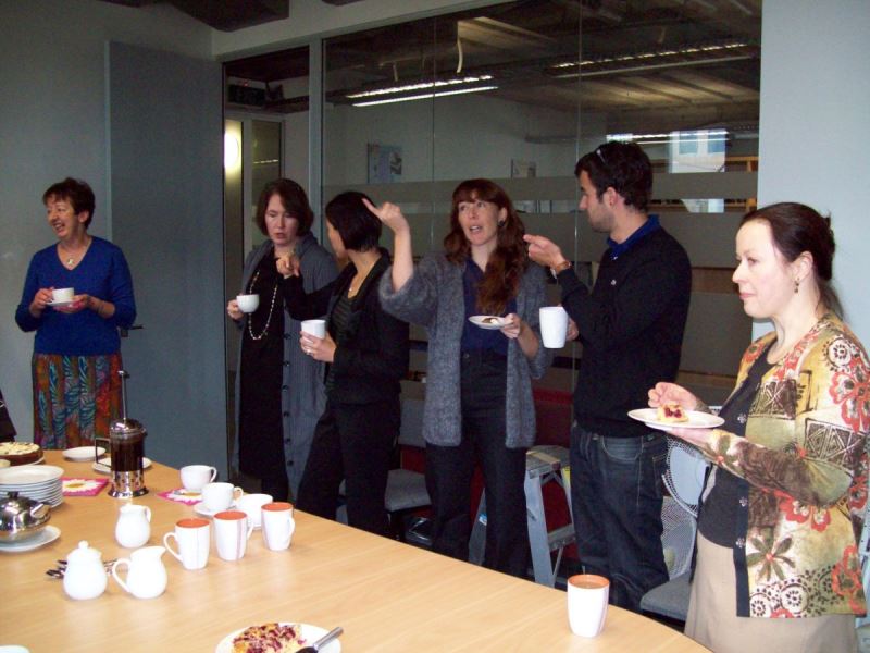 Австралийцы - трудоголики или лентяи? - Новости Канберры